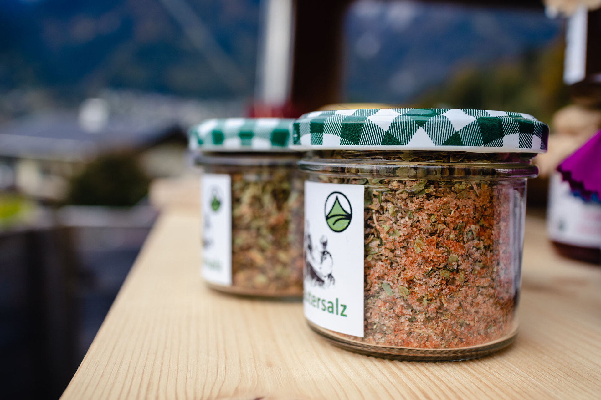 Sonya – Die Montafon-Exporteurin